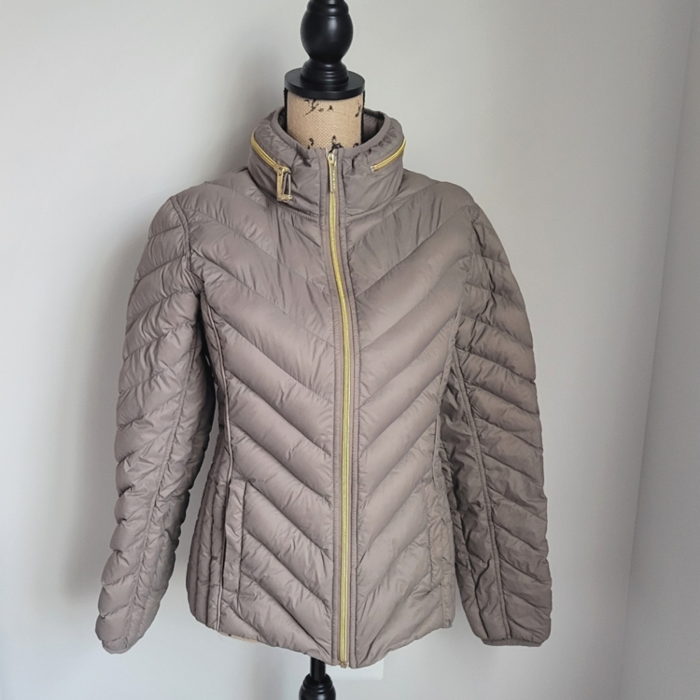 Michael Kors Chevron Quilt Packable Down Jacket - Gem